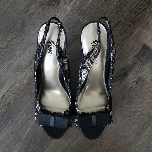 FIONI Clothing | Shoes | Fioni Black Lace Nude Bow Heels | Poshmark
